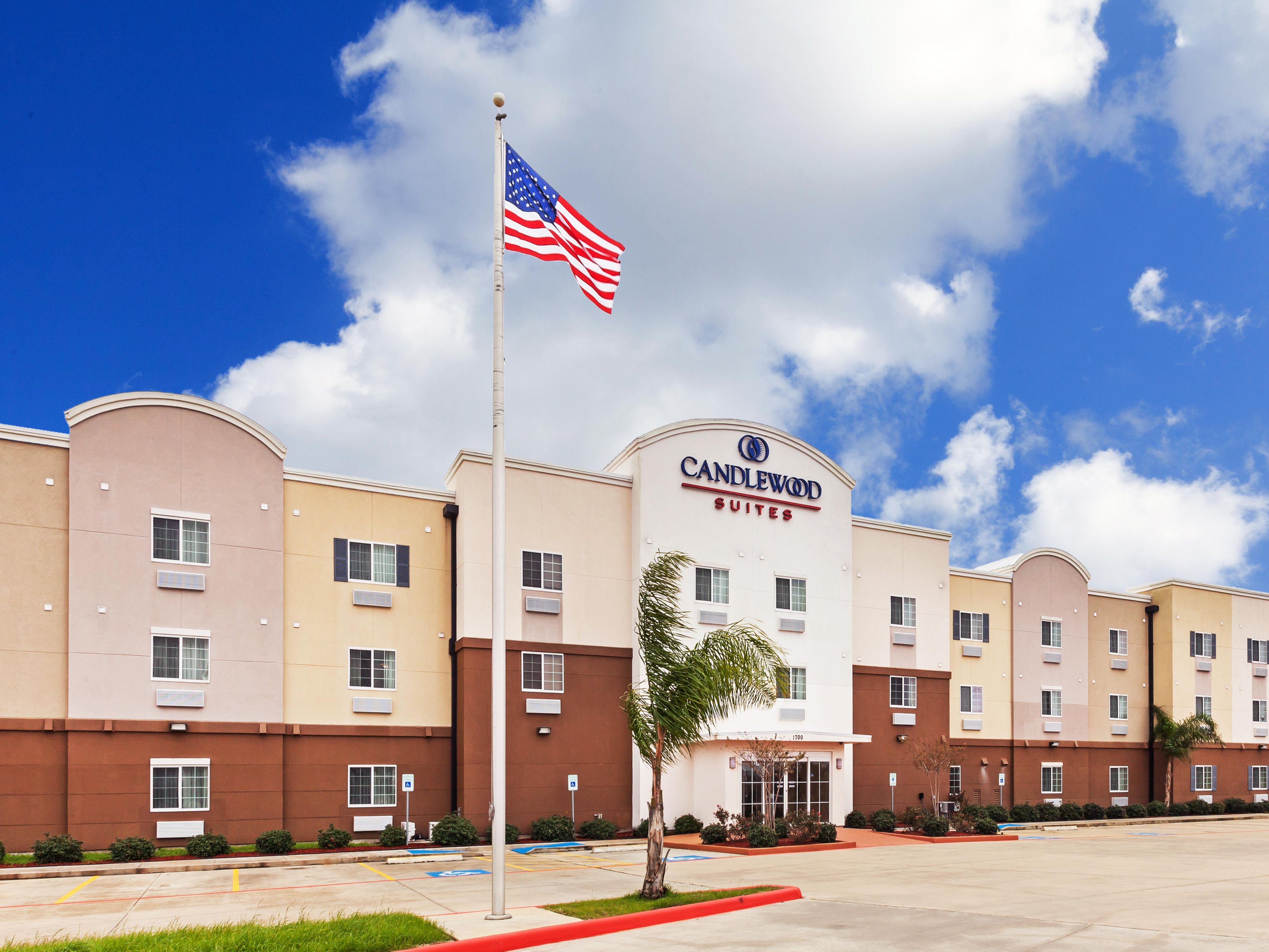 Extended Stay Hotels Texas City, TX | Candlewood Suites Texas City