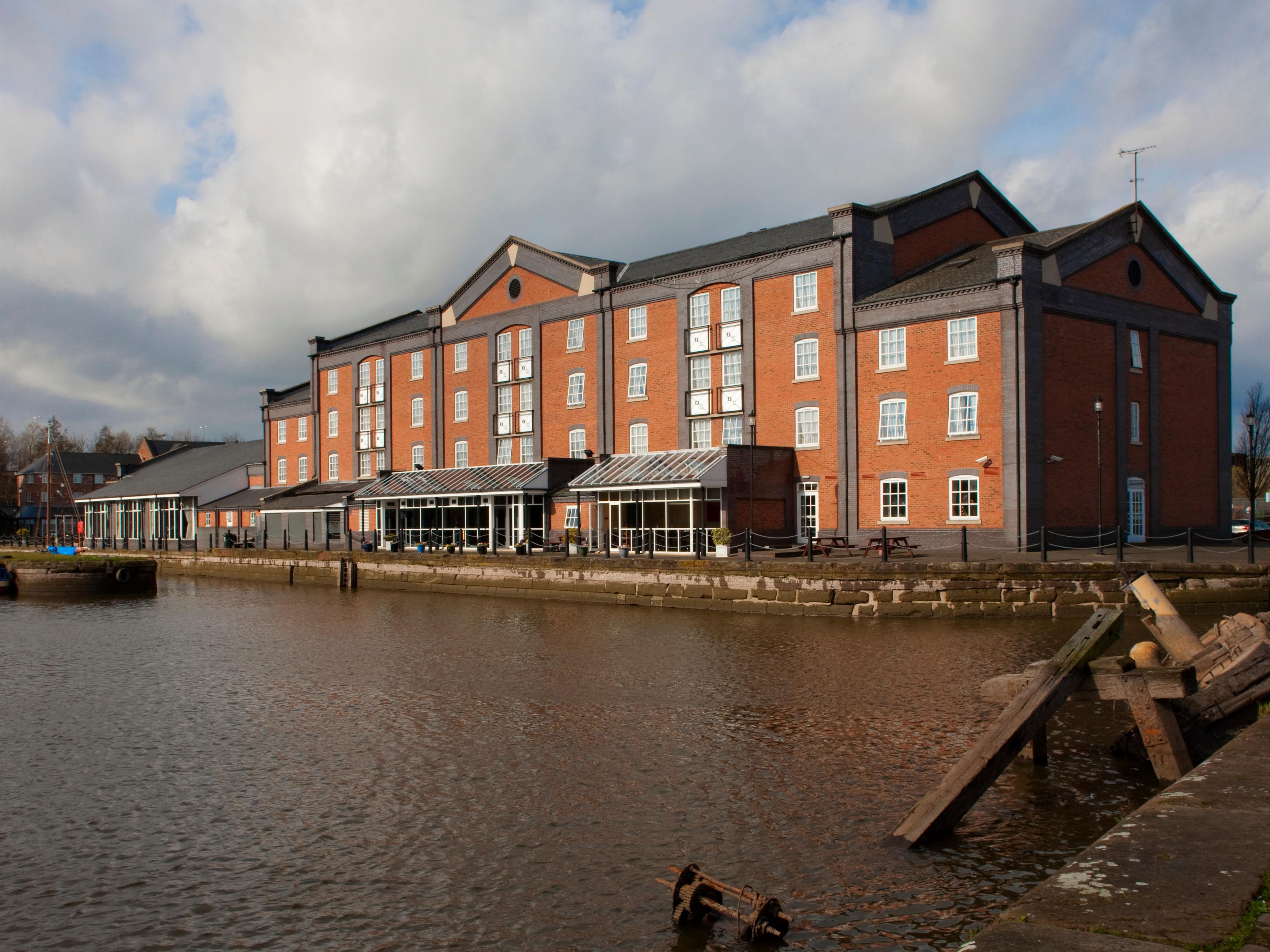 Holiday Inn Hotel Ellesmere Port/Cheshire Oaks