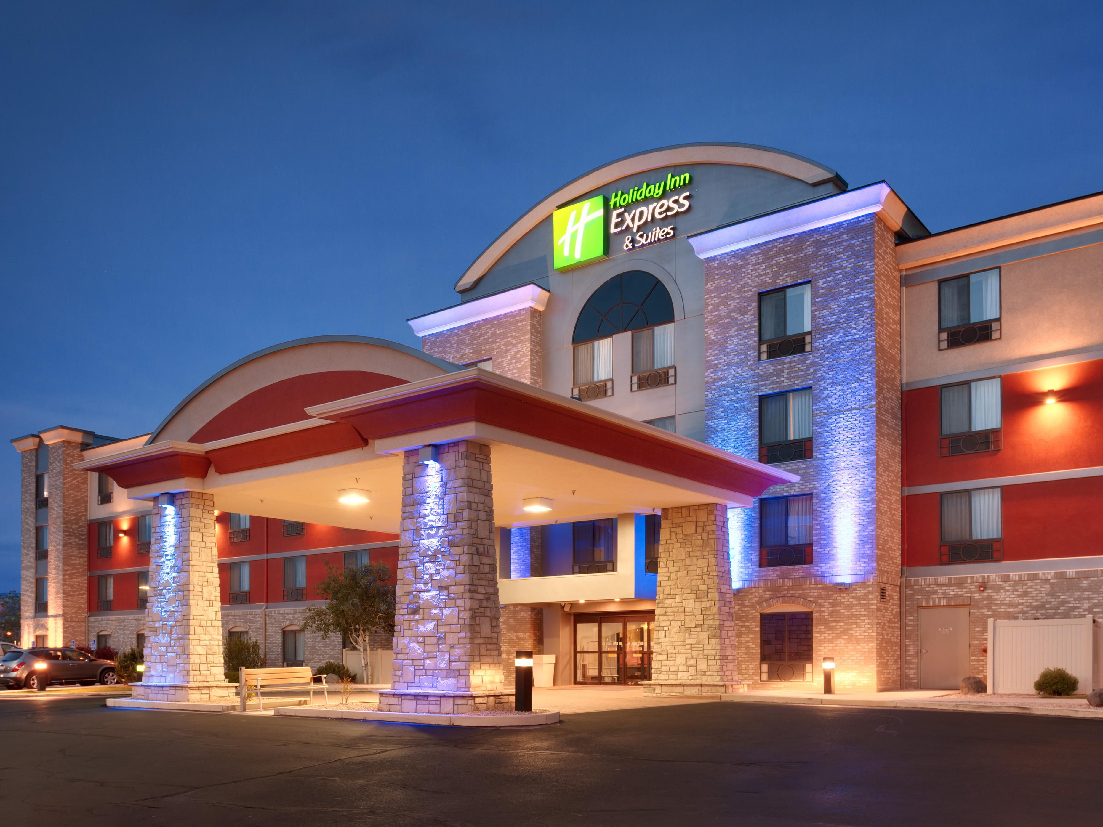 Holiday Inn Express & Suites Grand Junction Hotel in Grand Junction by IHG