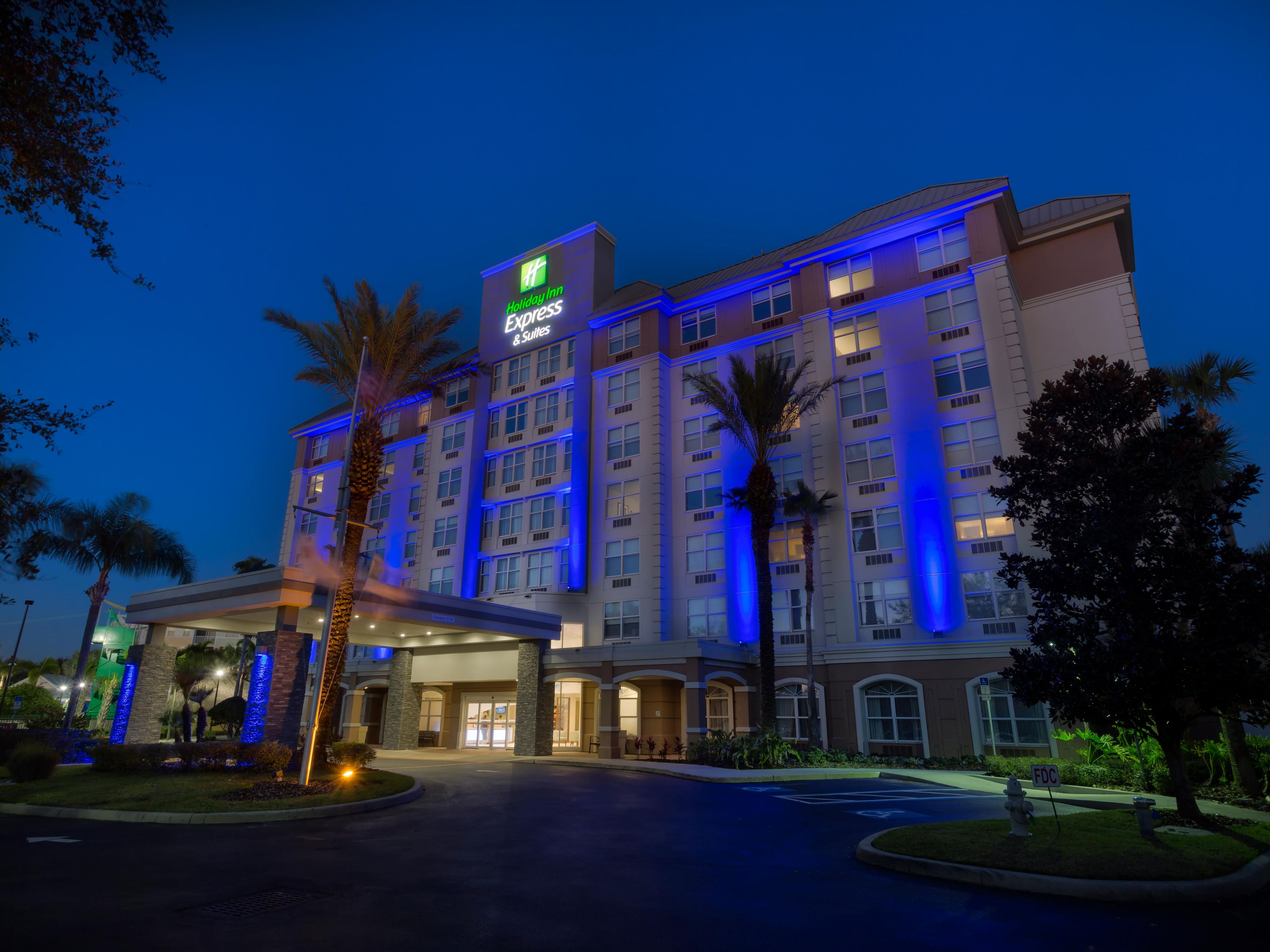 Hotels In Orlando, Florida Near Airport | Holiday Inn Express & Suites ...