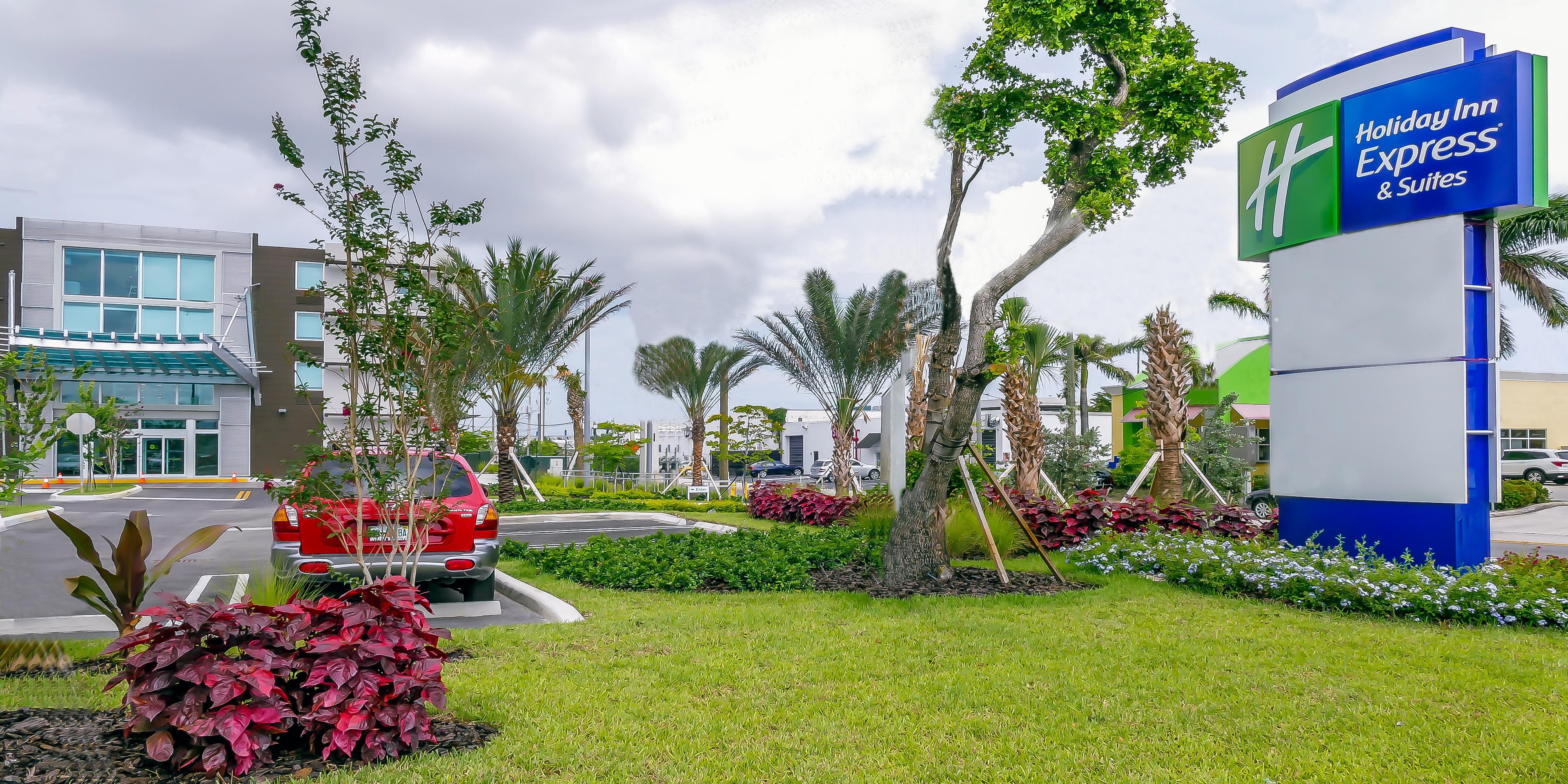 Holiday Inn Express & Suites Miami Airport East Map & Driving ...