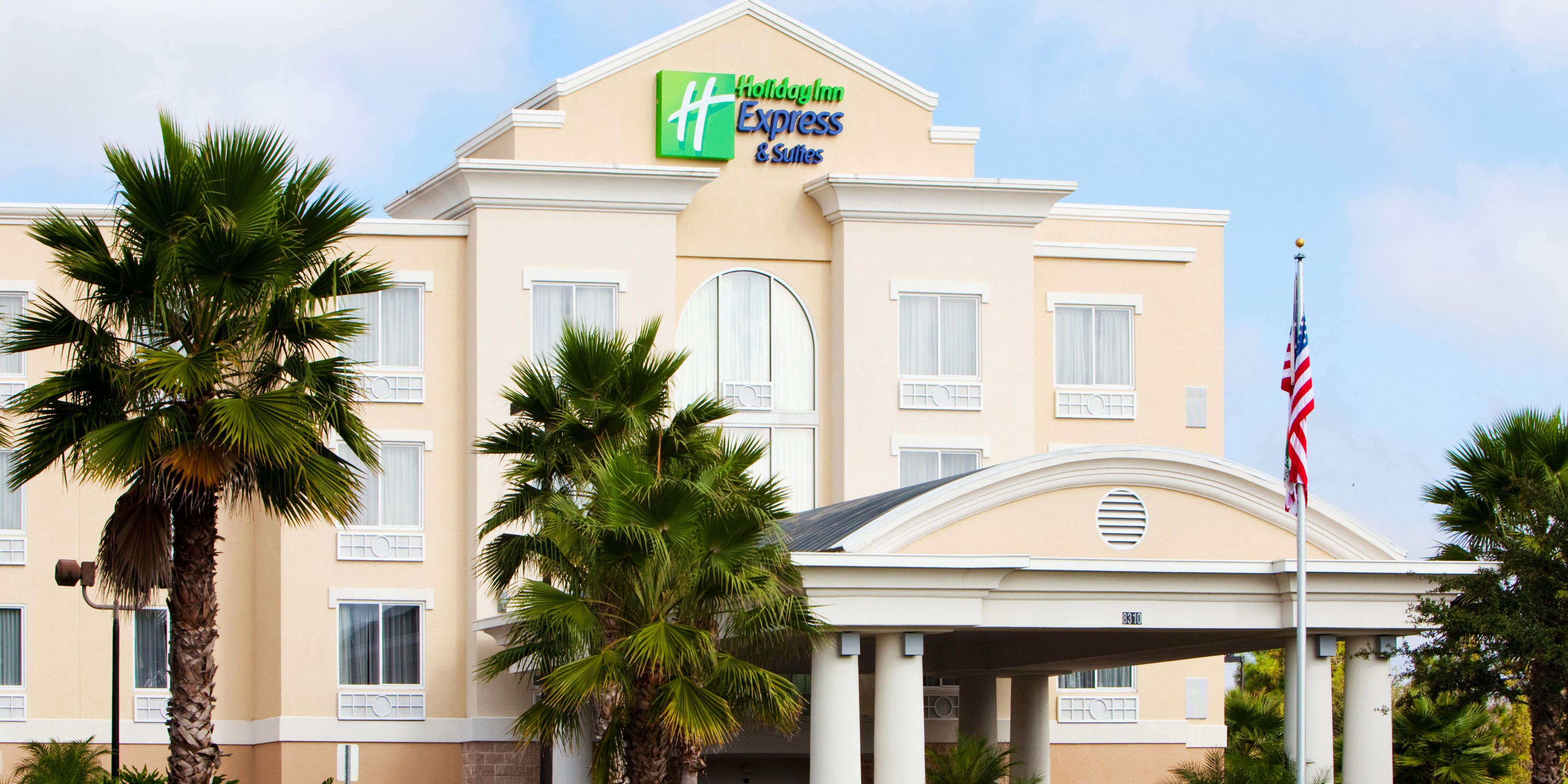 Holiday Inn Express & Suites Tampa-I-75 @ Bruce B. Downs Map & Driving ...