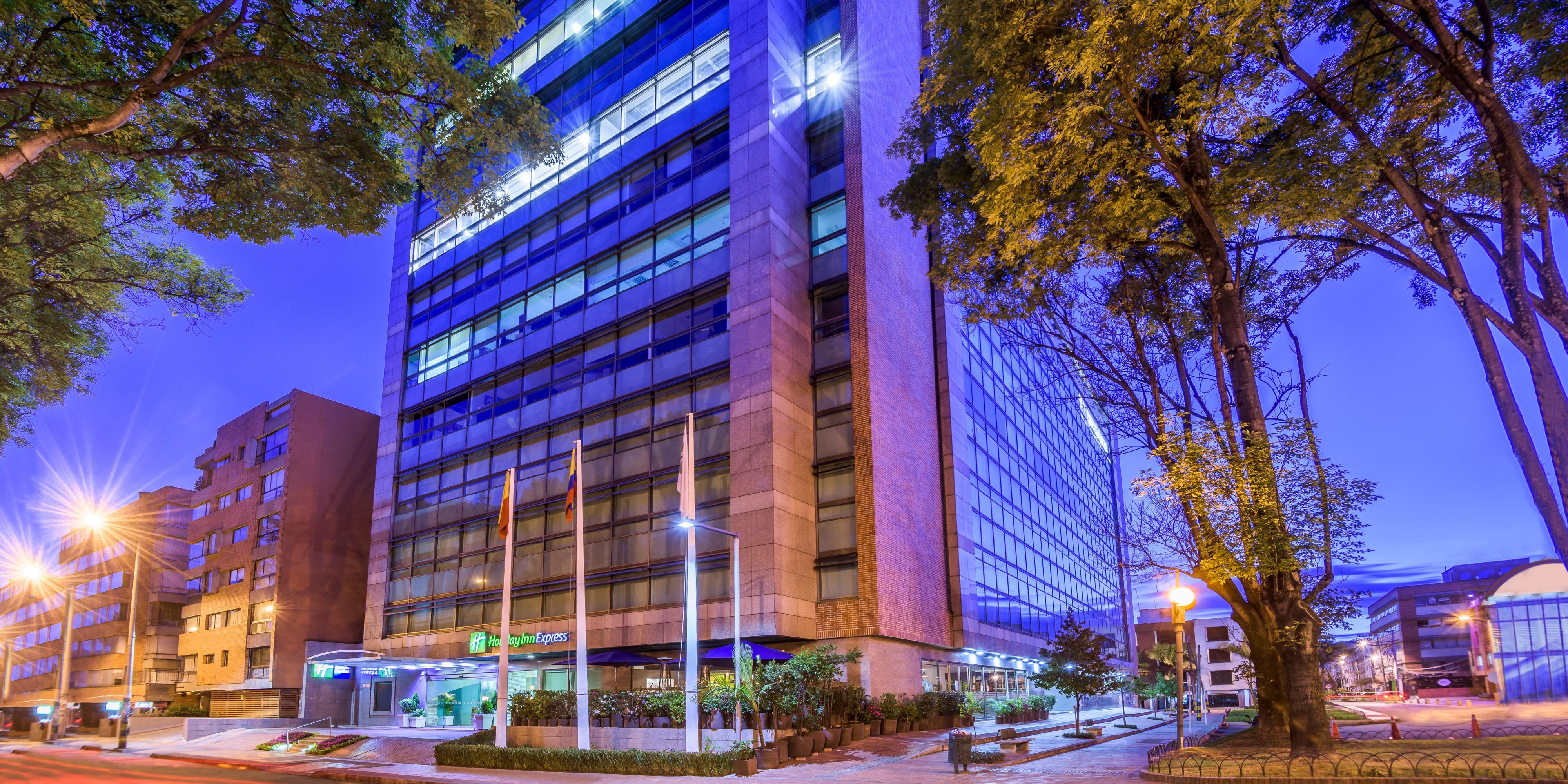 Mapa e instrucciones para llegar en automóvil al Holiday Inn Express ...