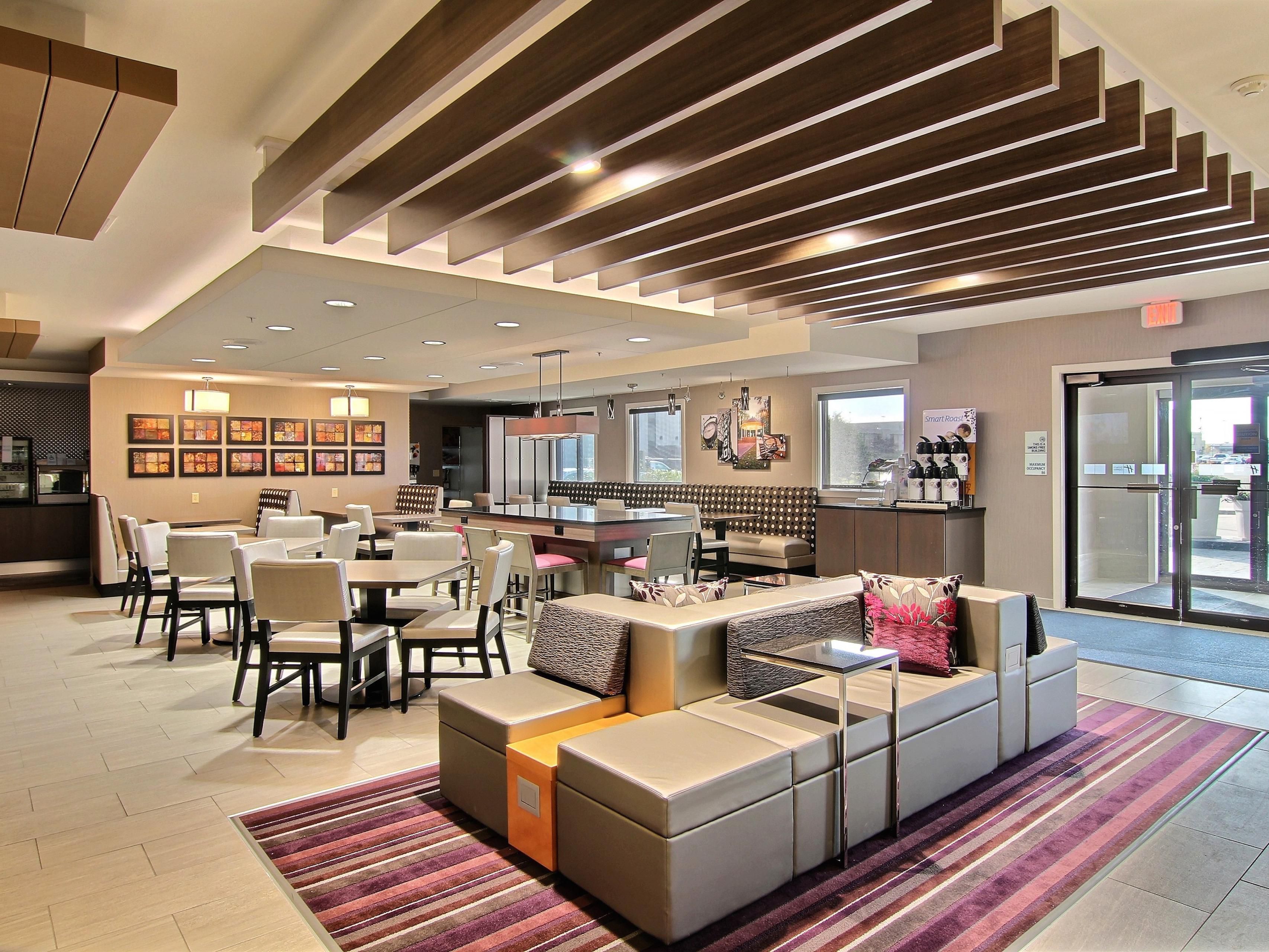 Holiday Inn Express Fargo-West Acres Hotel by IHG