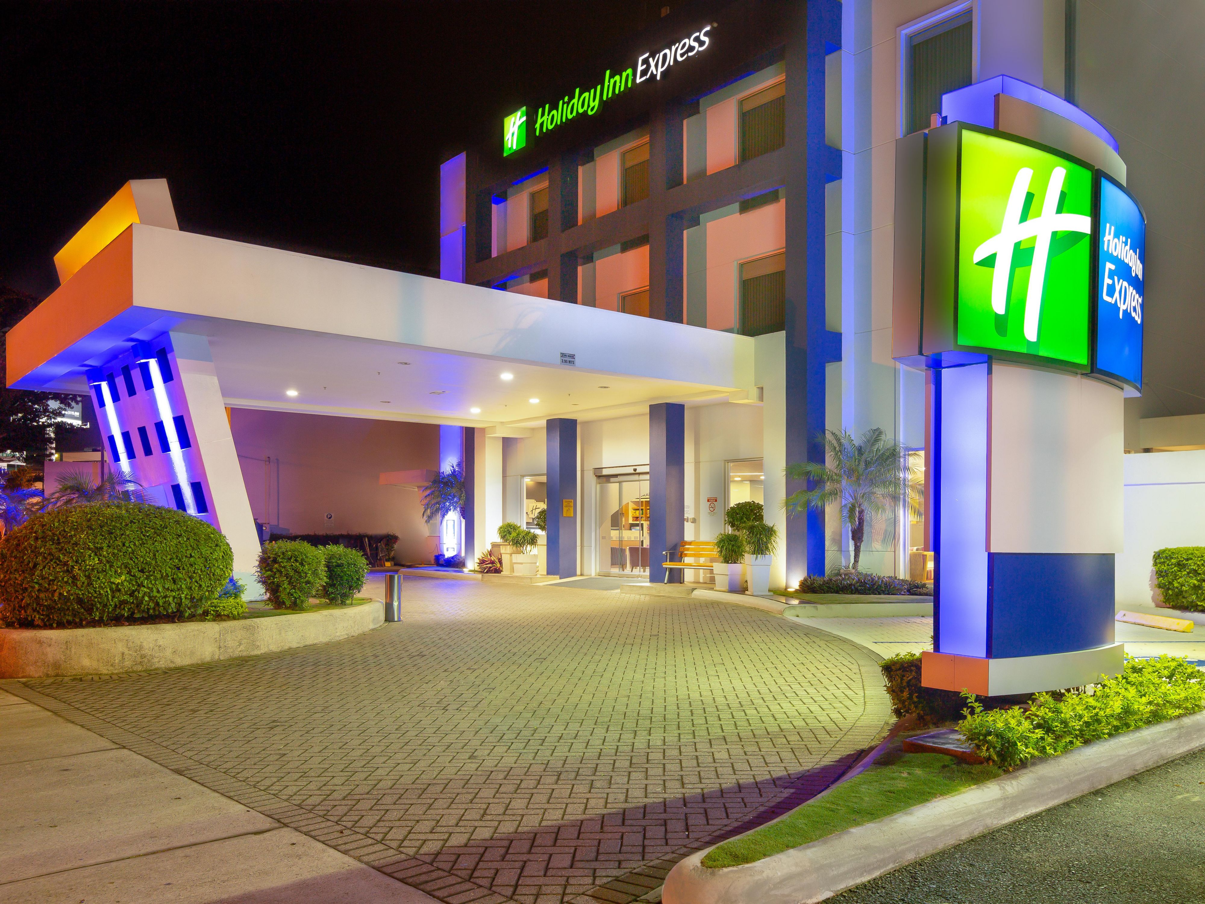 Costa Rica Hotels | Holiday Inn Express Costa Rica | Hotel In San Jose ...