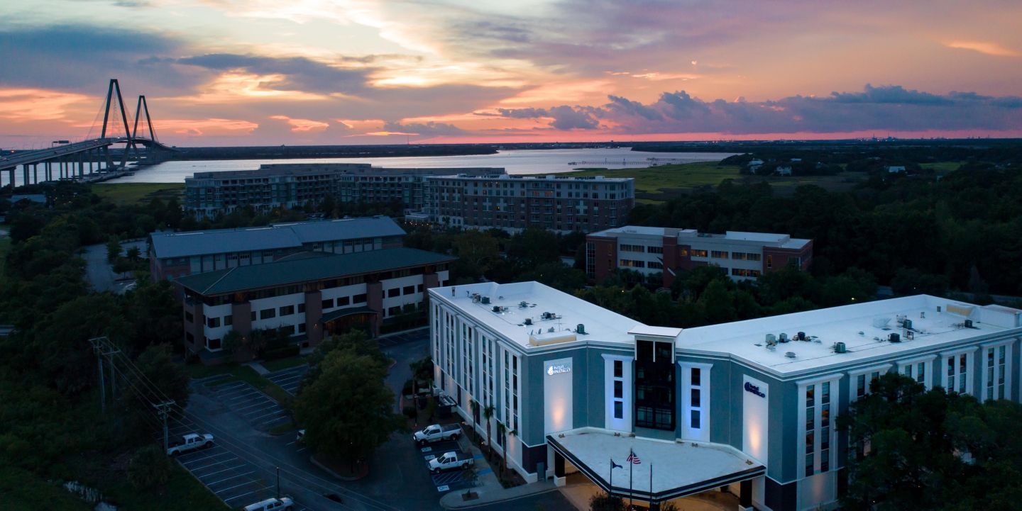 Mount Pleasant Hotels: Hotel Indigo Mount Pleasant Hotel in Mount ...