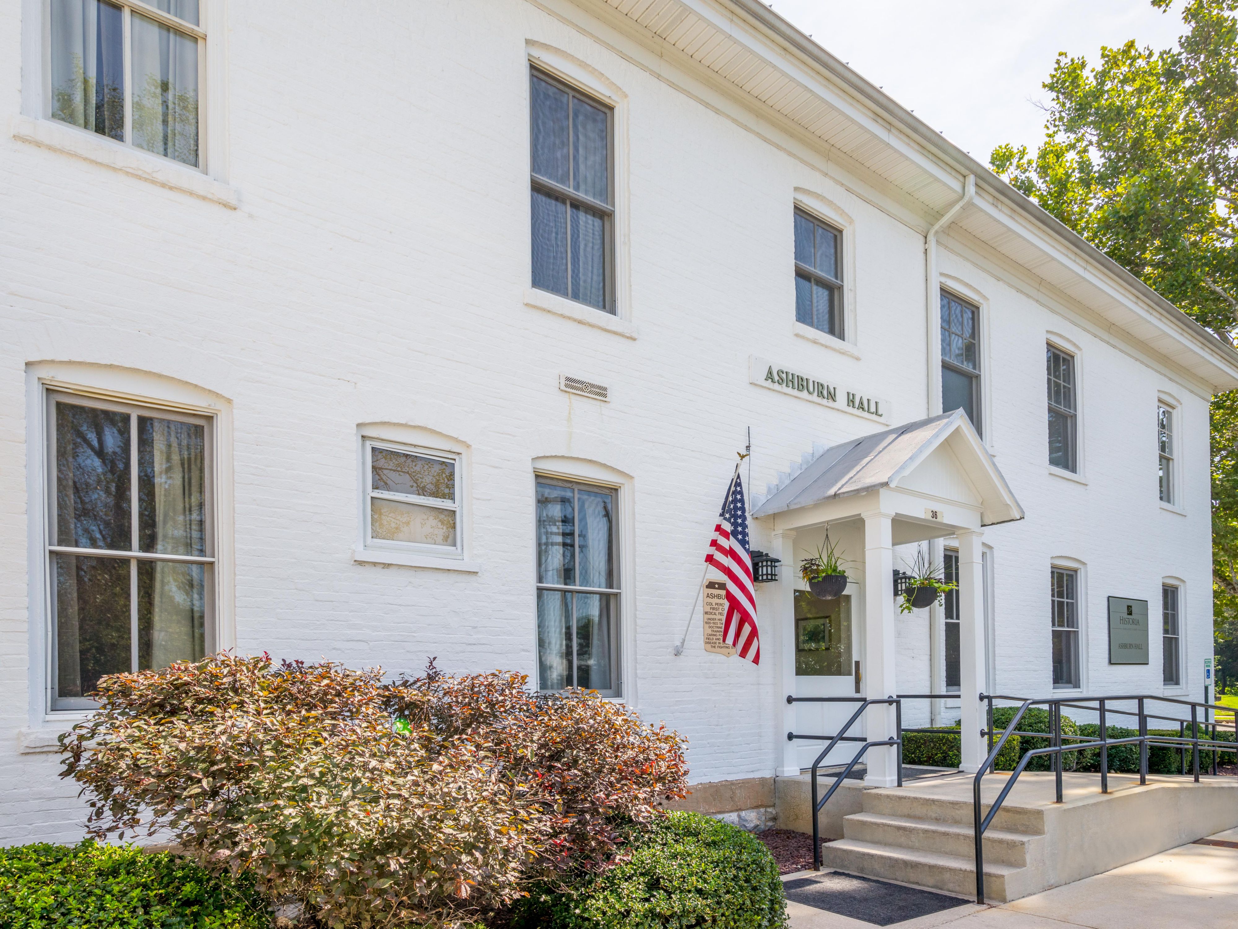 IHG Army Hotels on Carlisle Barracks, Historia Collection